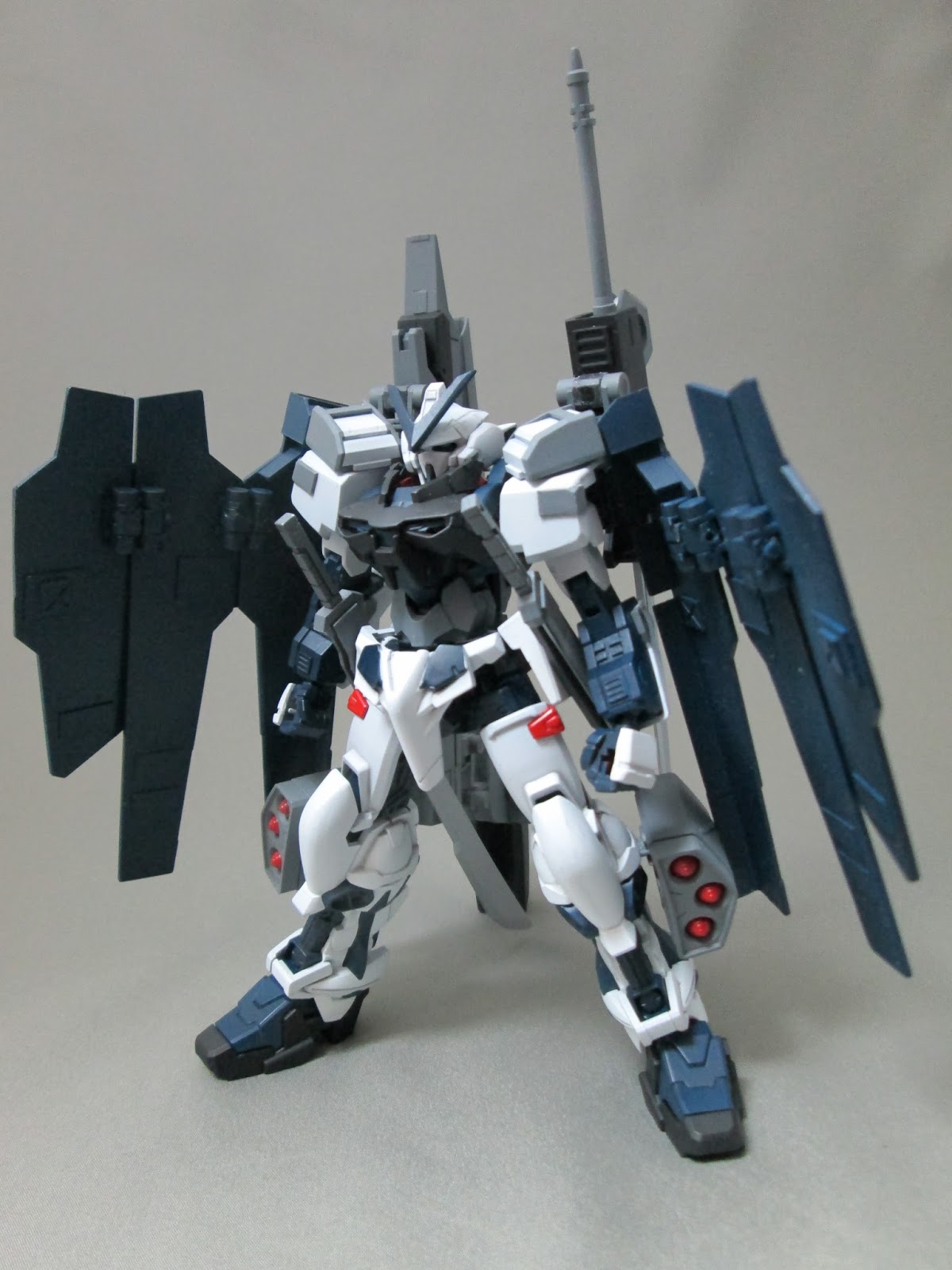 Custom Build: 1/144 Full Armed S2 Astray