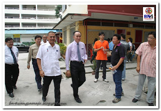 Bantuan Pelajar RM100 Di SJKC Lee Rubber & SJKC Chong Hwa ~ BN4 WangsaMAJU