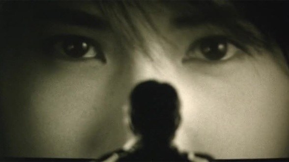 Kinokammio: The Red Spectacles (1987)