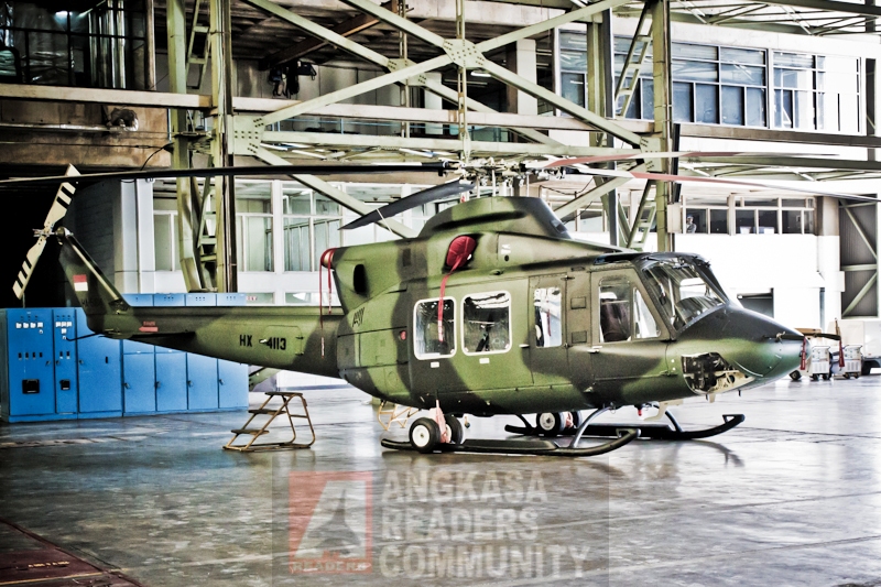 DEFENSE STUDIES: PTDI Serahkan 4 Helikopter Bell 412EP untuk TNI AD