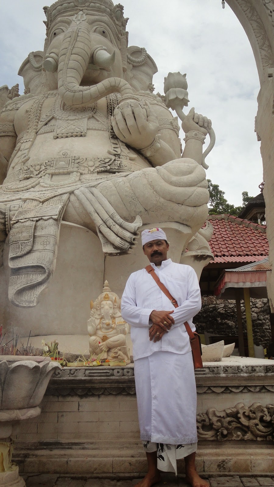 Mitologi Pura Kebon Agung: SELOKA HINDU