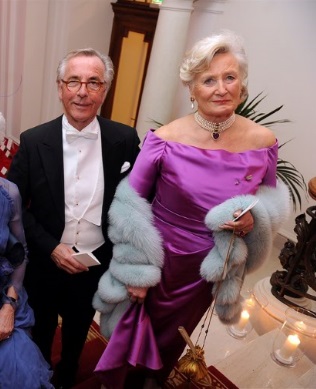 Royalement Blog: Fiançailles de la princesse Marie-Gabrielle de Nassau