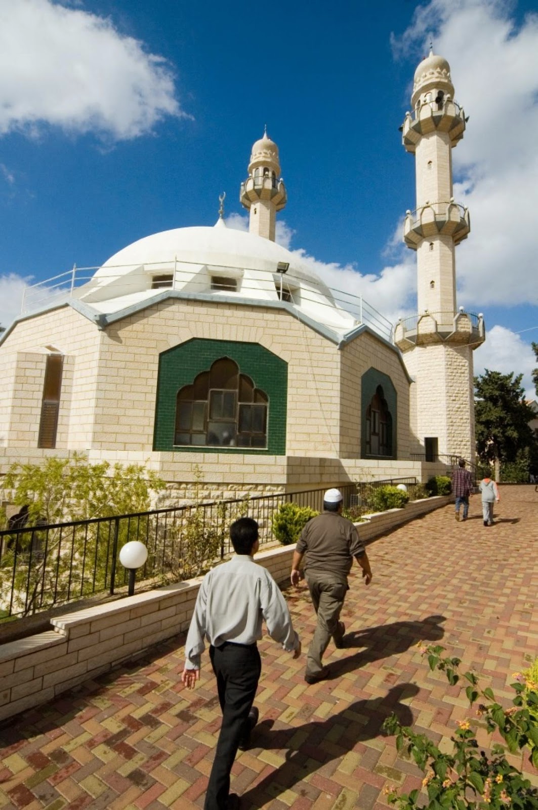 AHMADIYYA MOSQUE: Mahmood Mosque - Mount Carmel, Kababir, Haifa, Israel