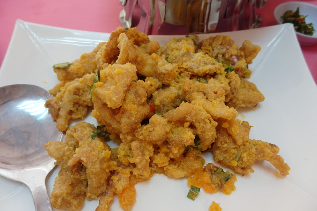 Painted Lips: Lala Chong Seafood Restaurant @ Kayu Ara Damansara