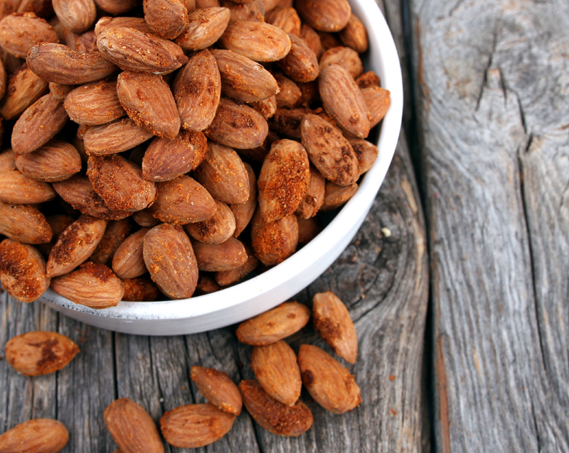 Ovnsristede krydrede mandler | Veganmisjonen