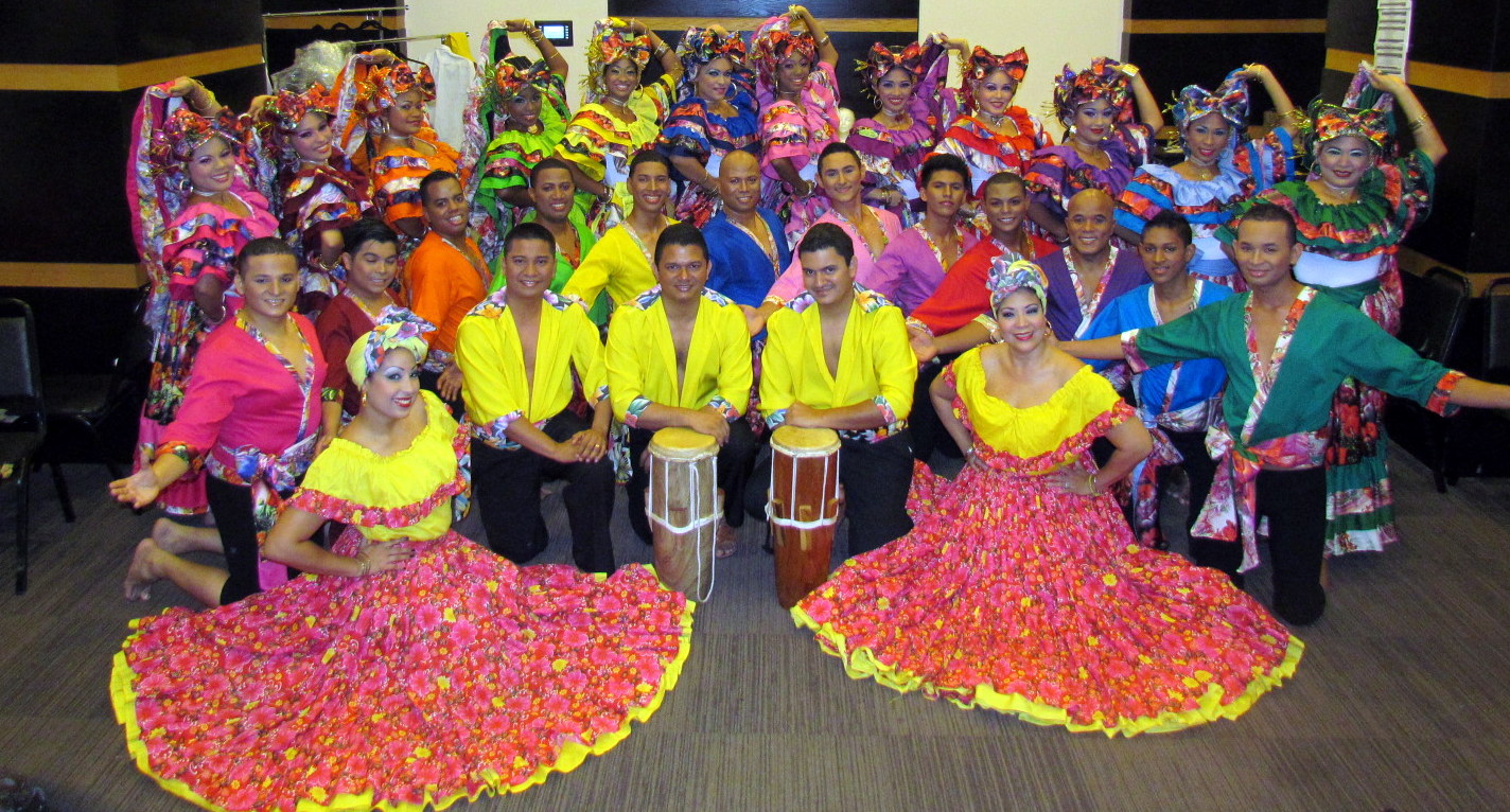 Compañía Nacional de Danzas Folklóricas de Panamá: Majestuosa Actuación ...