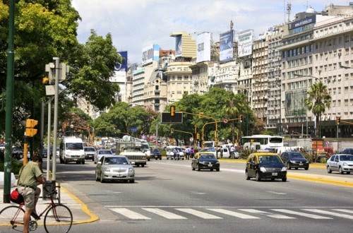 Inilah Jalan Raya yang Super Lebar dan Paling Lebar | Aida Dolken