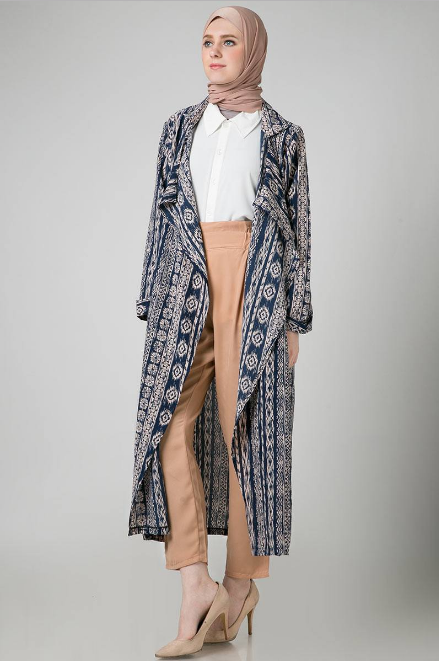 31 Trend Terbaru Contoh Model Outer Batik Panjang