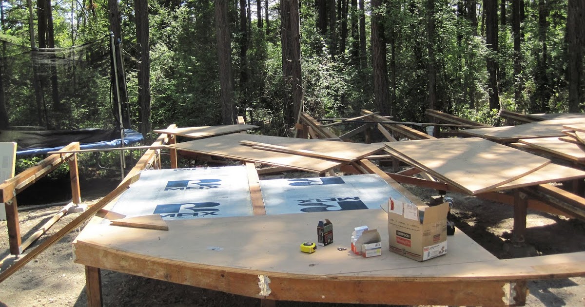 Jay builds a house: How to build a yurt platform - part 9