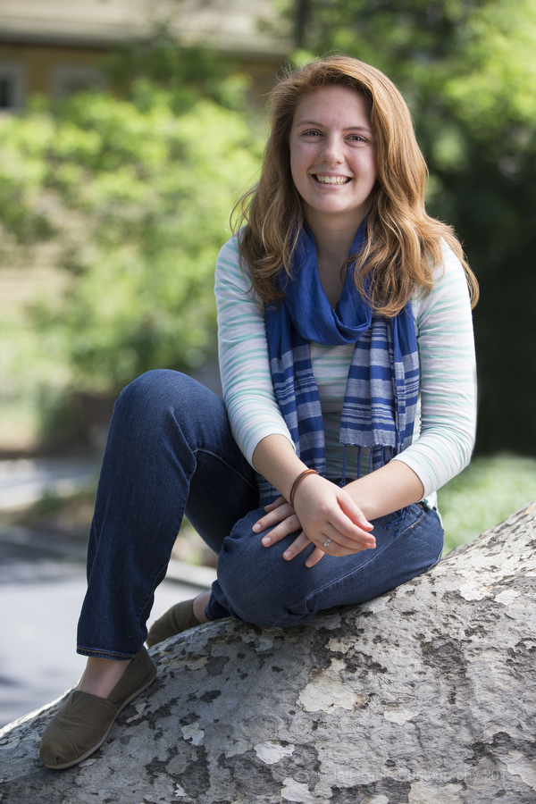 Jeff Cable's Blog: Senior portraits: Emma lights up the camera!