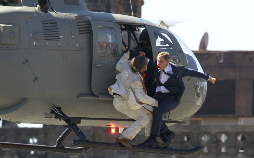 MOVIE REVIEW: "Spectre" has shaky moments but still stirs