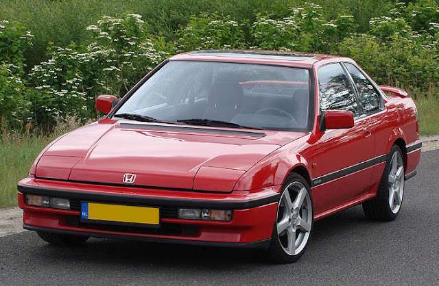 PRELUDE 88-91 3rd: Honda Prelude 4WS 1990 G3 Front View Red