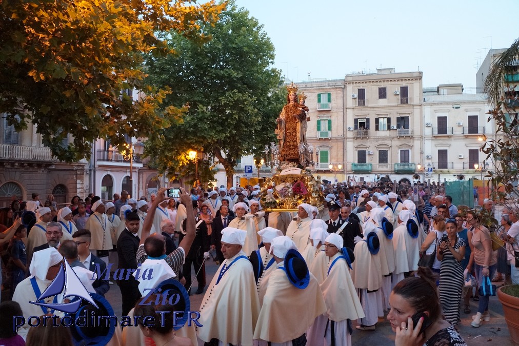 Portodimare - I Riti della Settimana Santa a Taranto: La processione ...