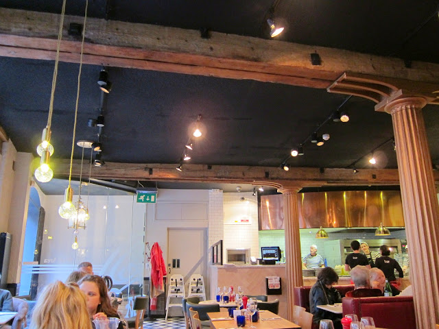 Delicious Pizza At The Very Instagrammable Pizza Express Covent Garden ...