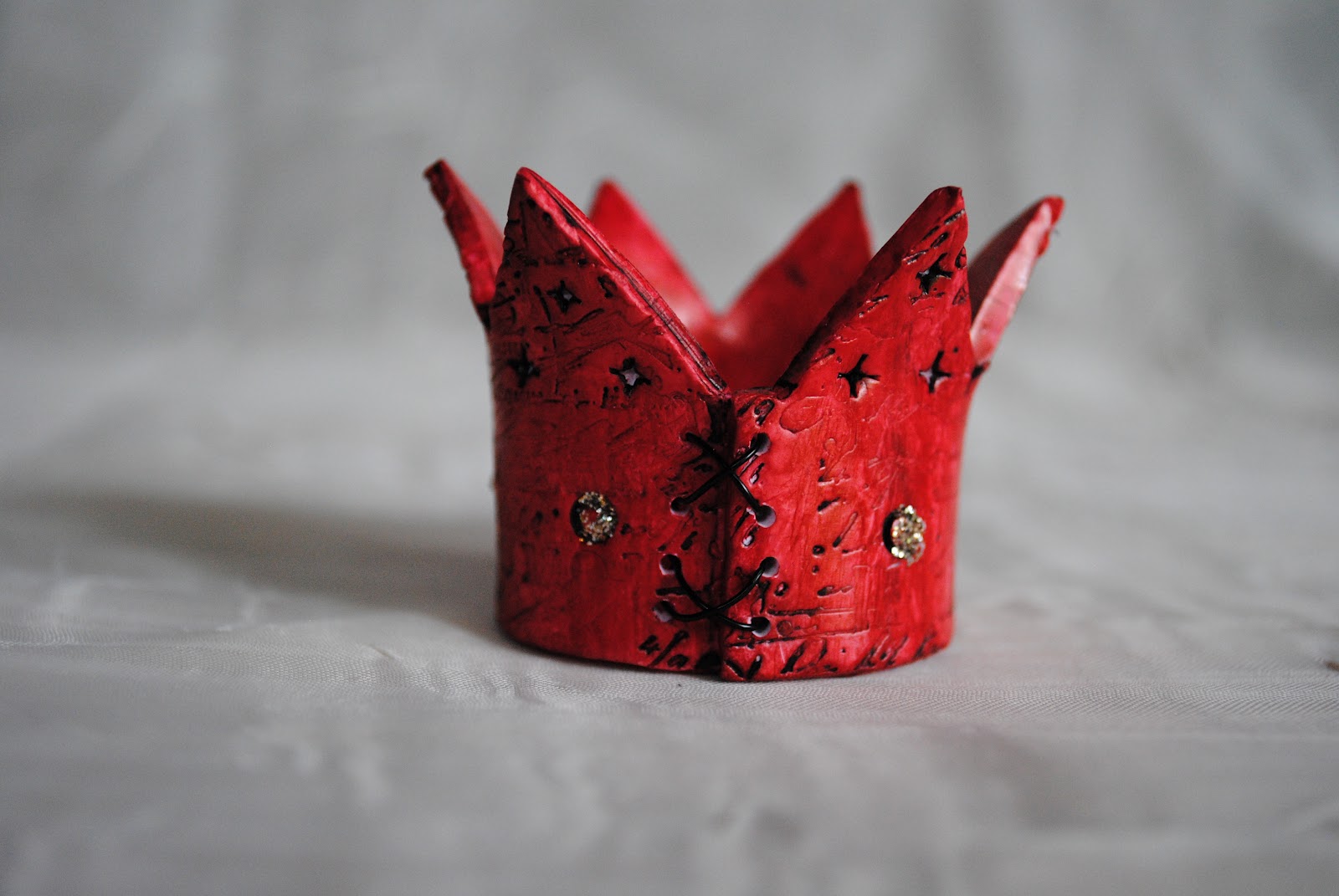 Art Studio 522: Clay Crowns