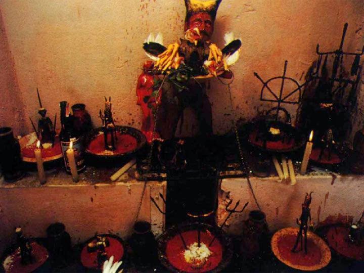 O MAGO OBSCURO: O ritual de Quimbanda