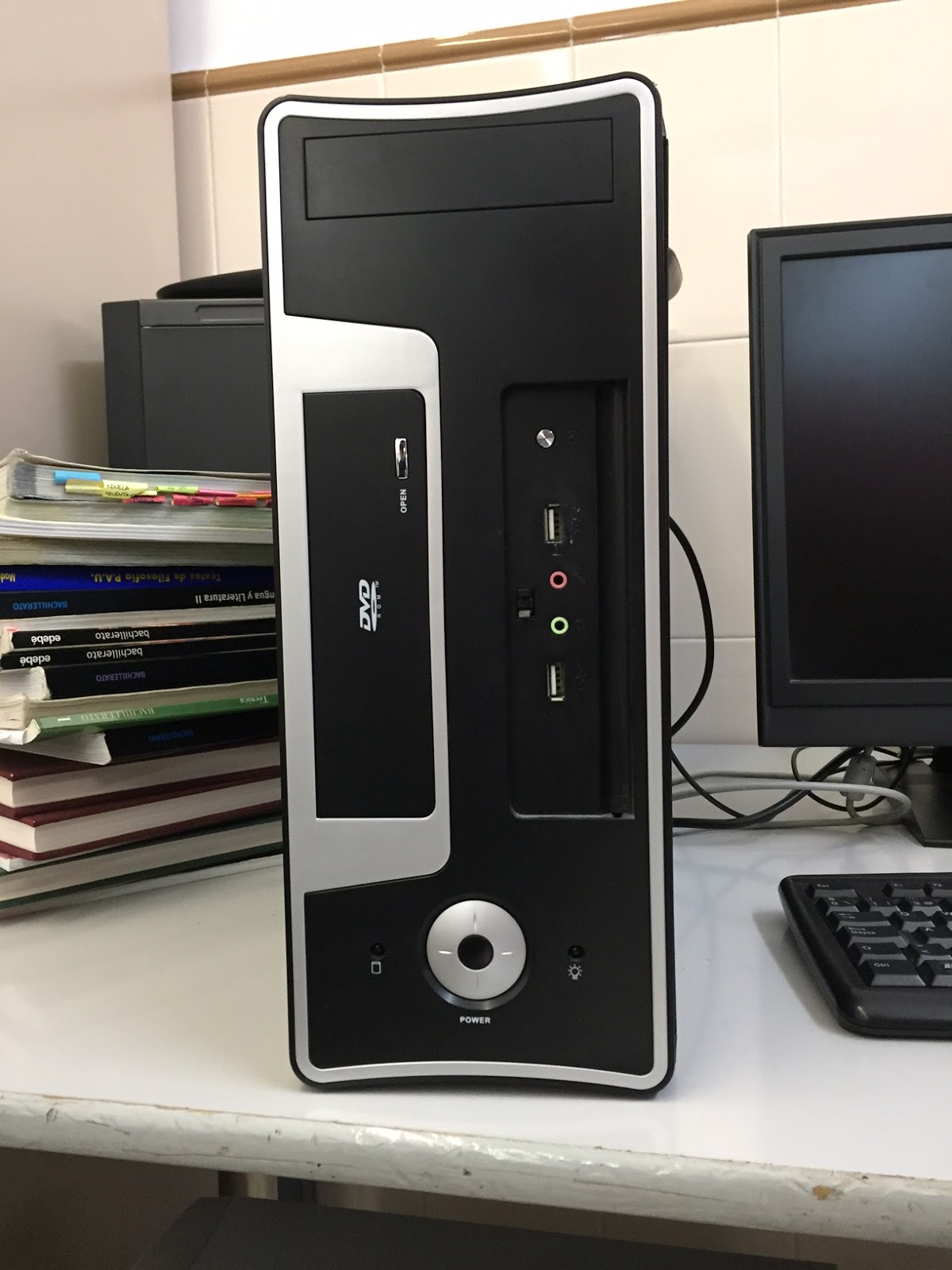 TIC 1º BACH.: Gabinetes