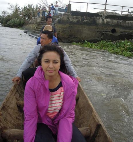 Netizens Asks: Is VP Leni Robredo the New Mar Roxas? (Photos)