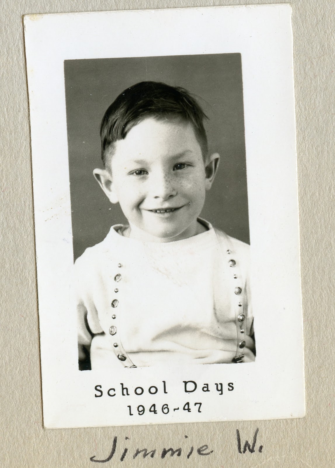 FamGenealogy : A look in Grandma Joan's Baby Book