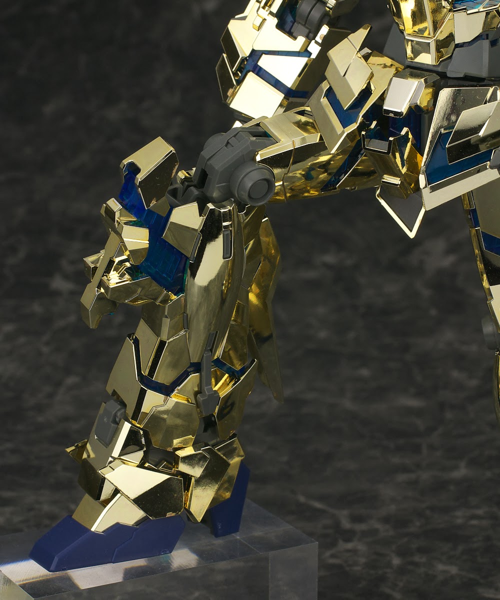 GUNDAM GUY: MG 1/100 Unicorn Gundam Unit 3 "Phenex" - Review by Taste