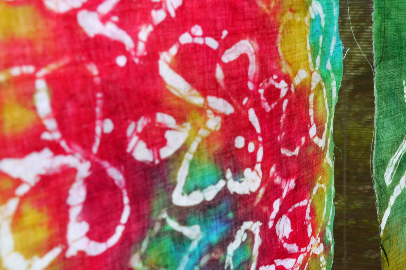 Frizzle Circle: The wonders of Batik