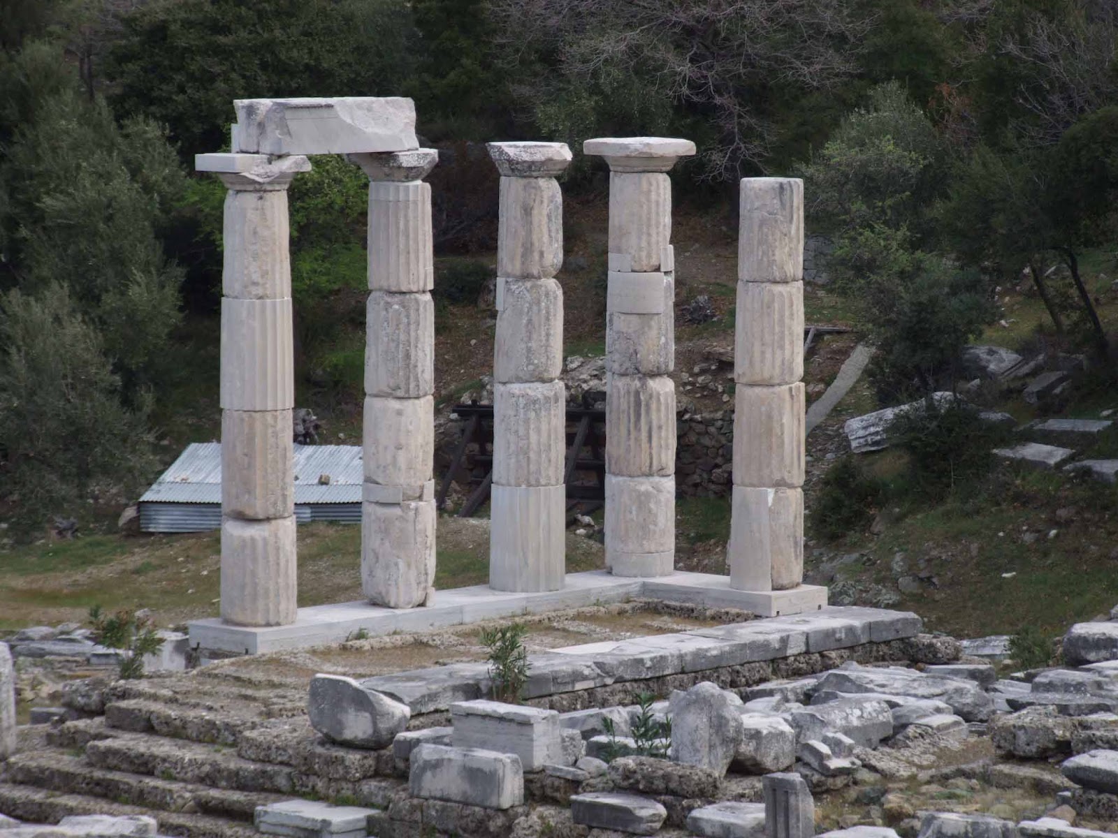 ΒΟΡΕΑΣmagazin: ΤΑ ΚΑΒΕΙΡΙΑ ΜΥΣΤΗΡΙΑ