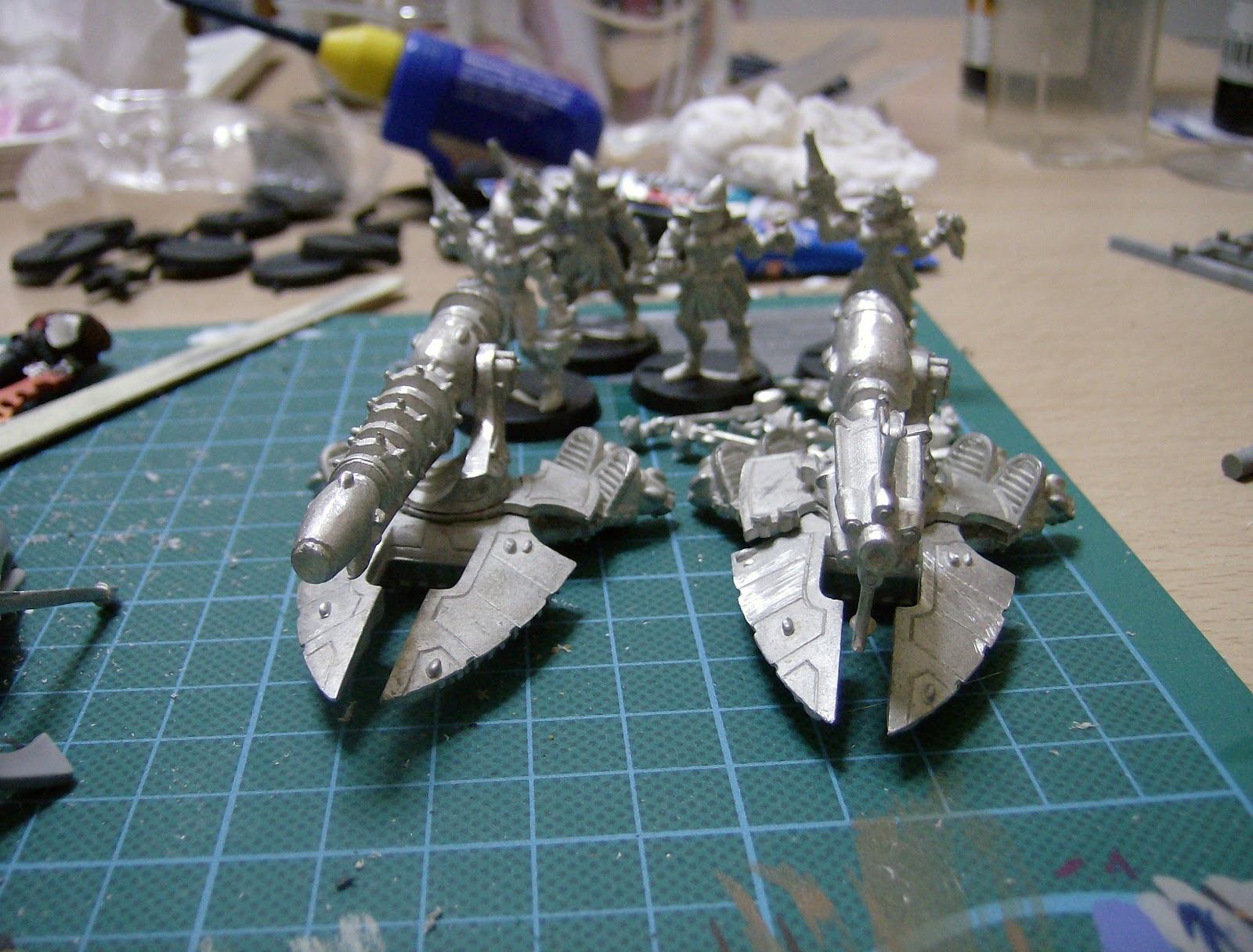 Pot and Brush: A Warhammer 40k Painting Crew: November 2012