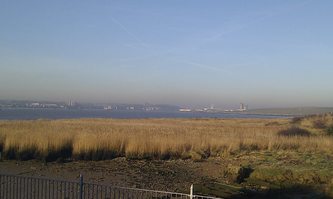 TheLondonLoop: London Loop-Purfleet to Rainham 16th January 2012