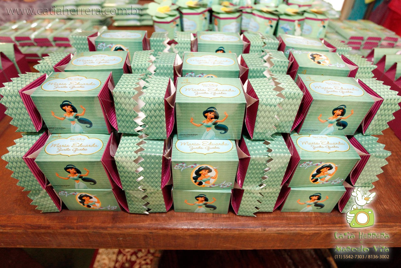 "Casamentando as Festas Infantis" - tema de hoje: Jasmine, por Andréa ...