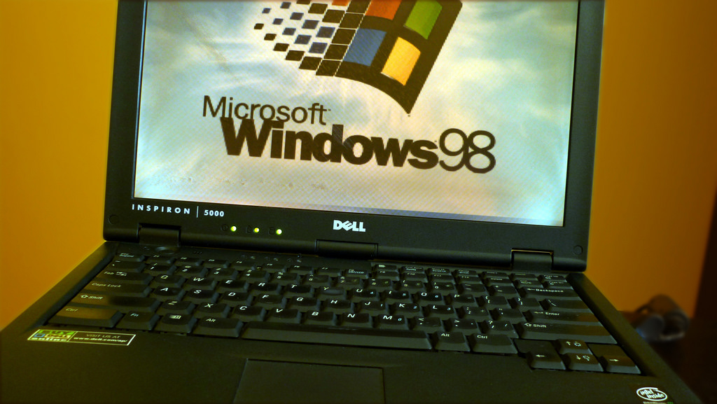 Versi - Versi Windows & Sejarah Windows | Tutorial Dunia IT
