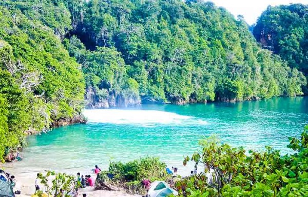 wisata jawa timur: PULAU SEMPU