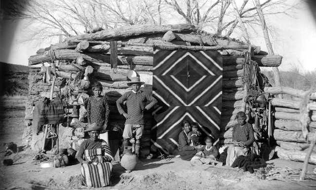 Navajo Healing Sytems: History of the Diné
