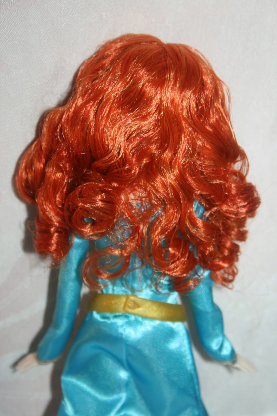 PLANET OF THE DOLLS: Play line Disney Store Brave Merida doll review