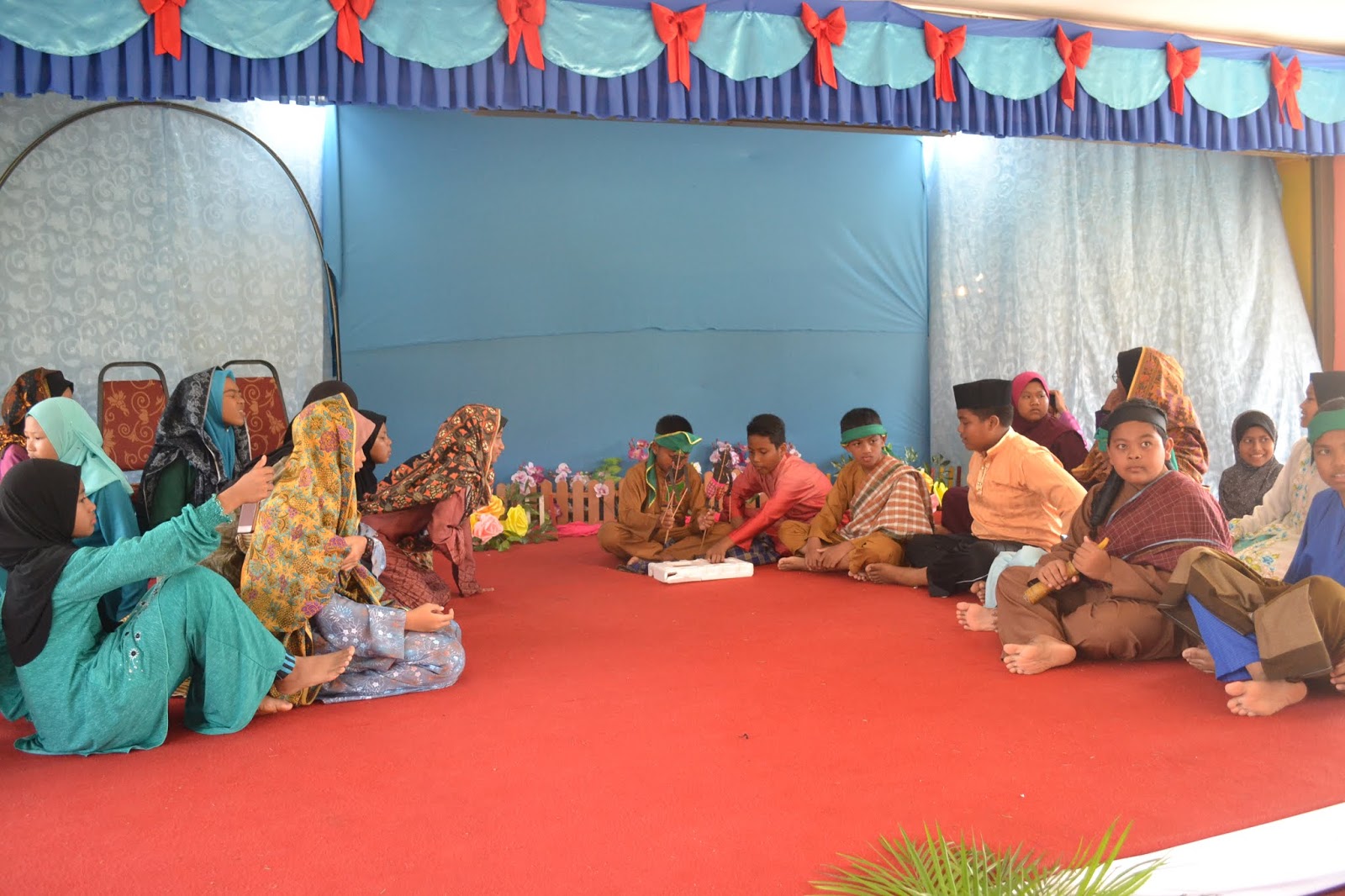 Puisidra Muzikal Lagenda Mahsuri - Duniaku Nasa2k