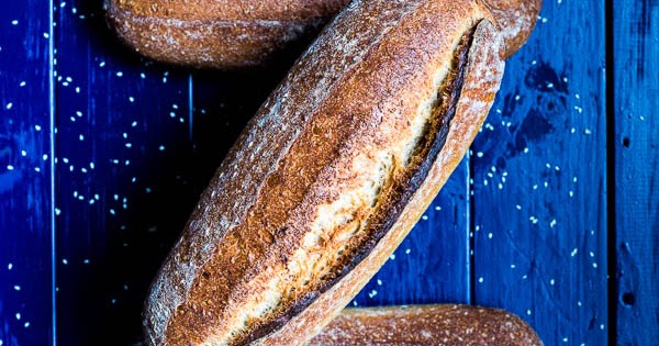 Durum sesame bread | Hungry Shots