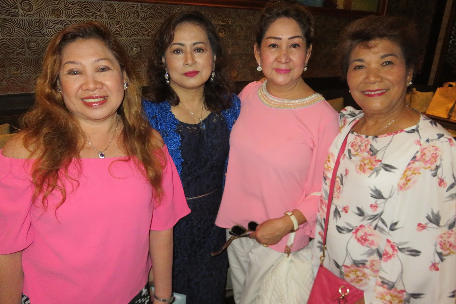 Kee Hua Chee Live!: LILLIAN TAN CELEBRATED HER BIRTHDAY AT MOSAIC ...