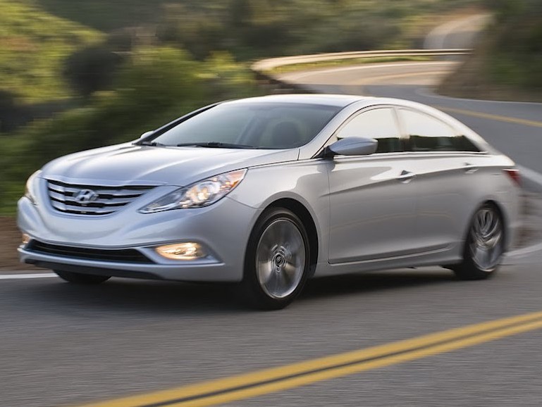 Hyndai chama Sonata e Santa Fé para recall