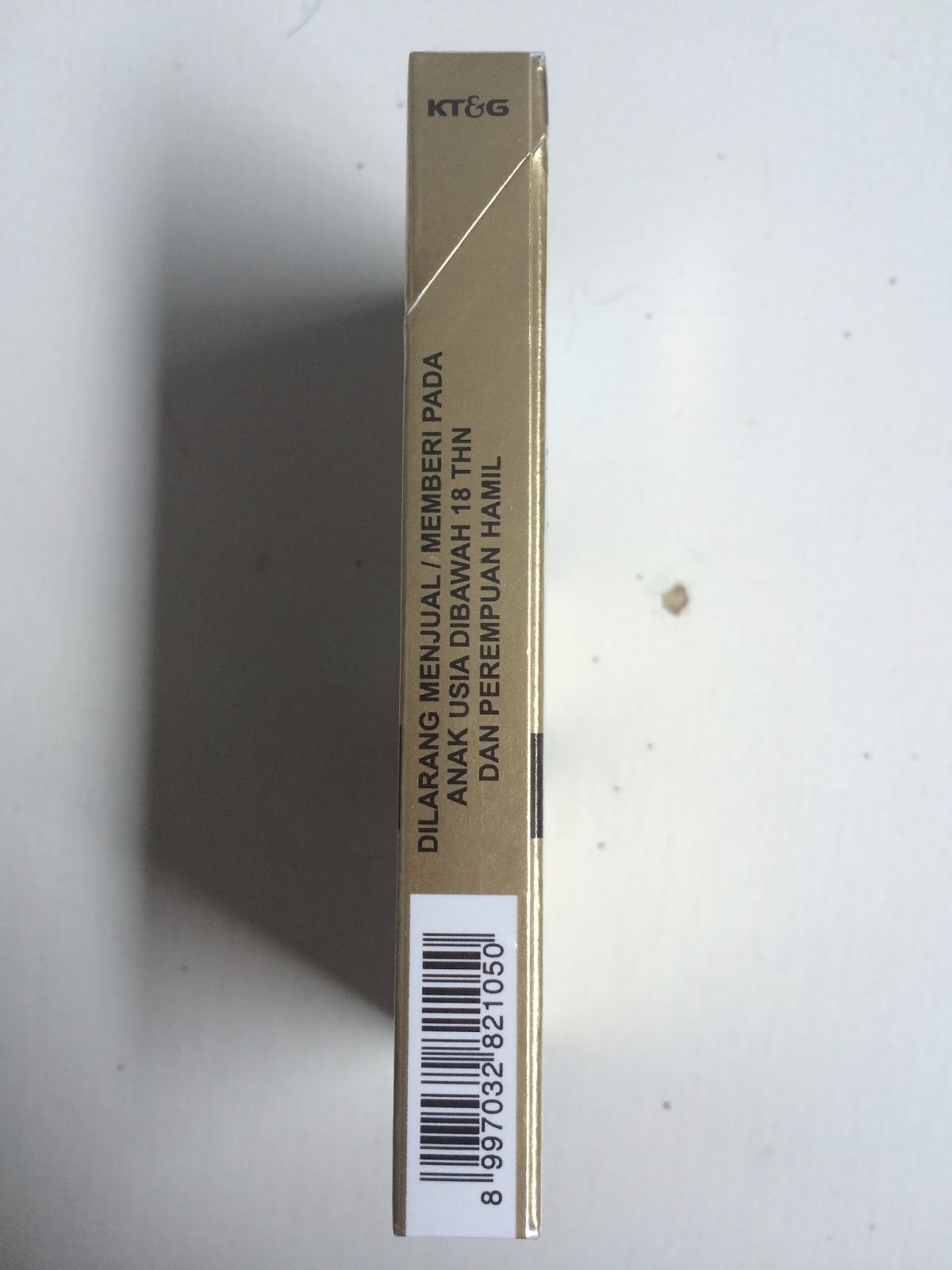 Esse Gold, SPM Superslims dengan Kemasan Elegan dan Stylish