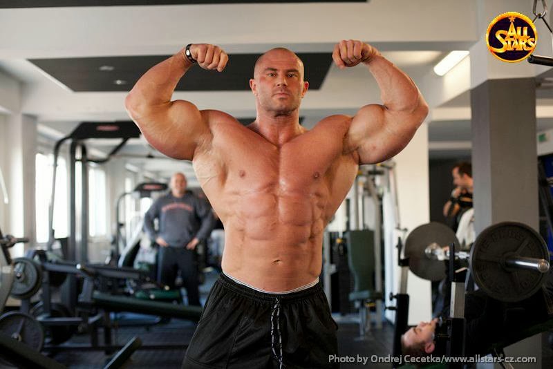 Bodybuilding Junction: Czech muscle king Tomas Bures