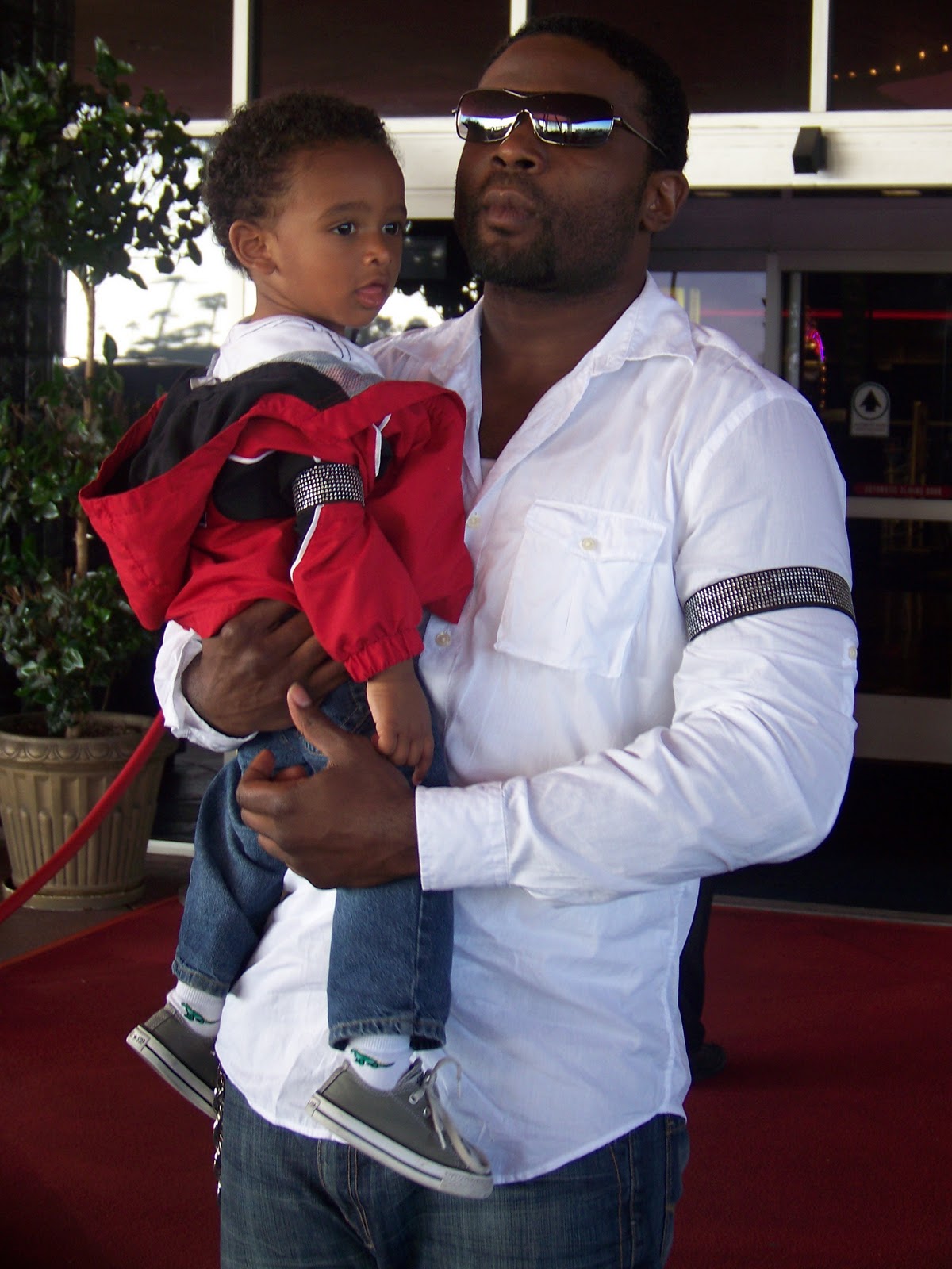 Rhymes With Snitch | Celebrity and Entertainment News | : Darius ...