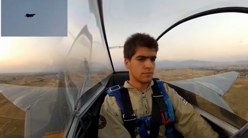 Αεροπλάνο Ελληνικής Κατασκευής : Η Φλώρινα Κατασκευάζει και Πουλάει ...
