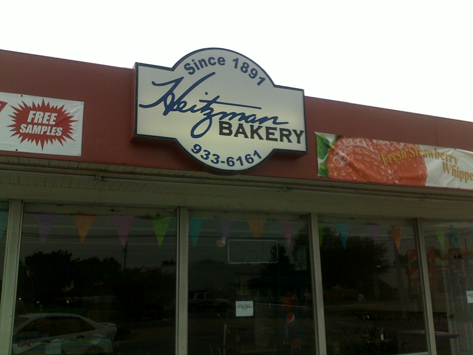 The Valley Report: Valley's Heitzman Bakery location closes
