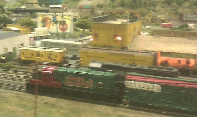 The HappiTraveler: Chattanooga Choo Choo Model Railroad Museum ...