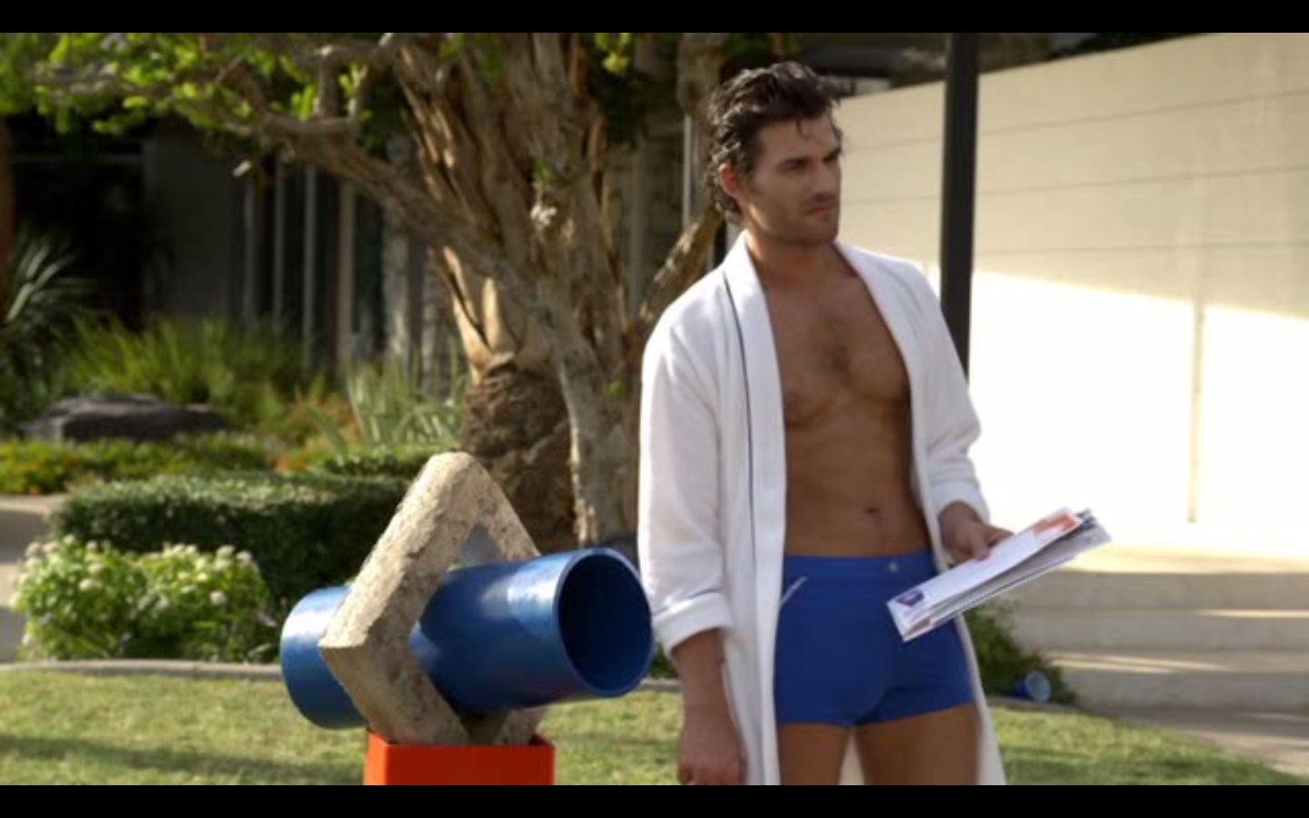 Valley of the Sun - Johnny Whitworth 🎥 - Desnudos en películas