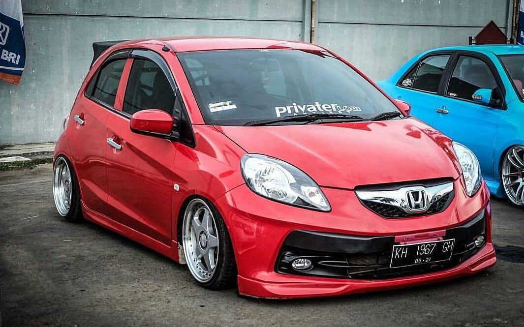 Modifikasi Mobil Ceper Brio Merah Keren Owner @ido_pang | All Modify