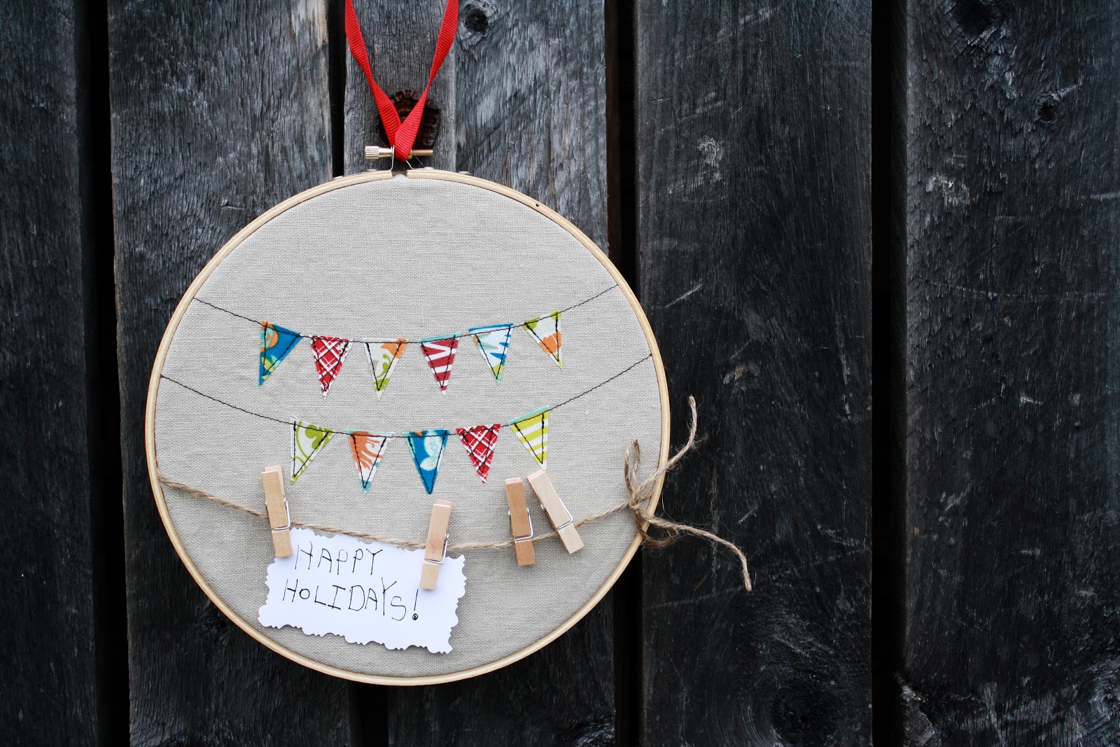 Simple Things Notebook: Making: Happy Garland Message Hoop