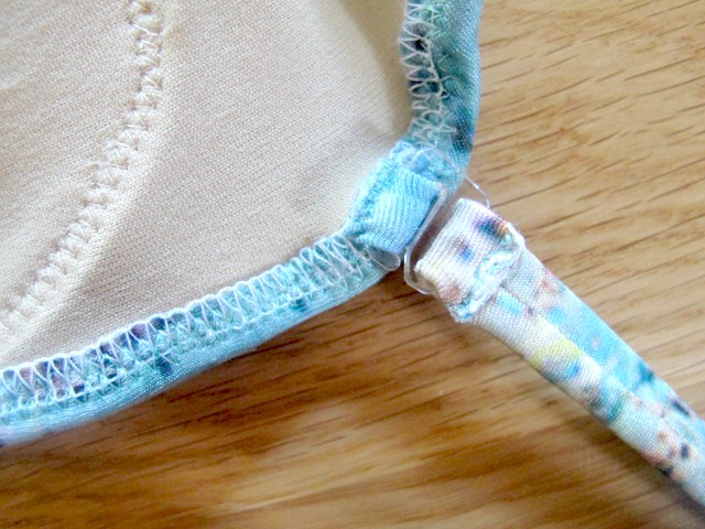 Ada Spragg: DIY Detachable Swim Straps