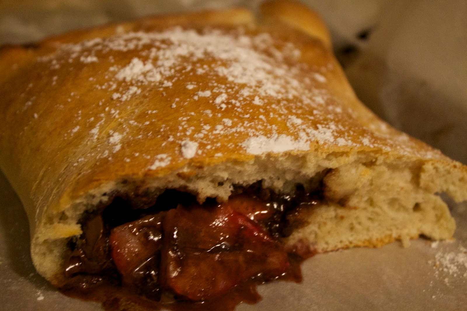 Nutella Strawberry Stuffed Calzone- RECIPE | LookBrooke