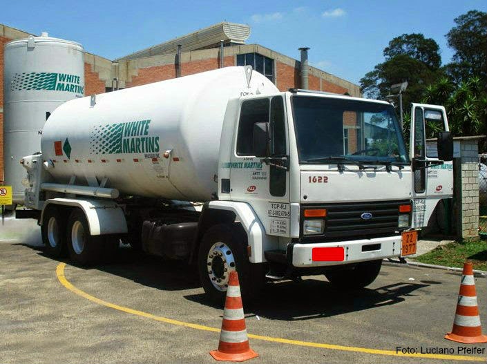 Mundo dos Pesados: Ford Cargo 1622 - ano 2000