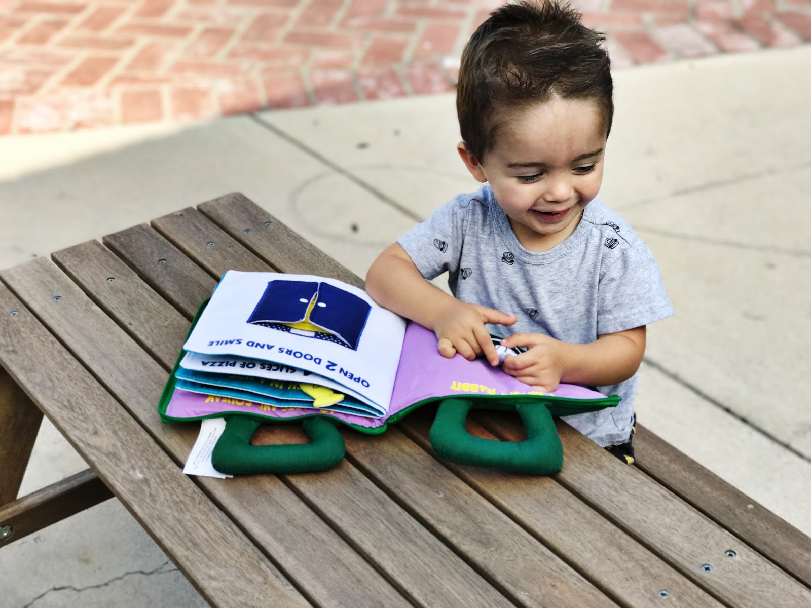 Early Learning Counting Practice - Apples & ABC's